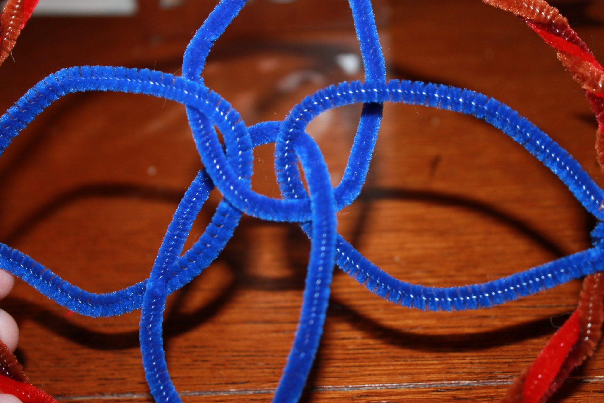 Pipe Cleaner Dream Catcher – The Pinterested Parent