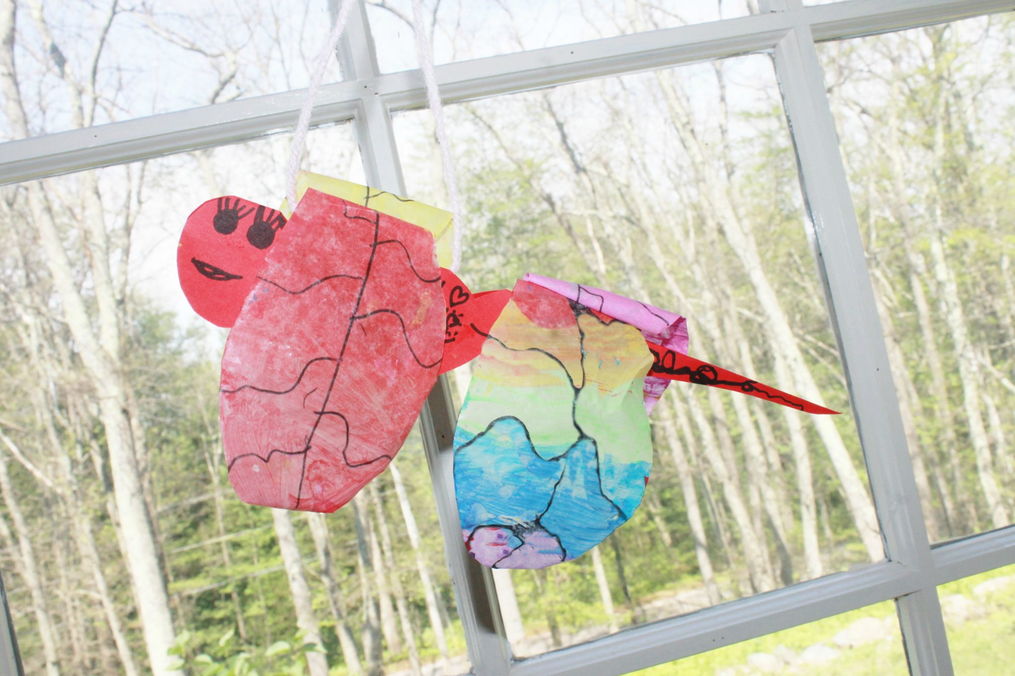 Wax Paper Dragonfly Craft – The Pinterested Parent
