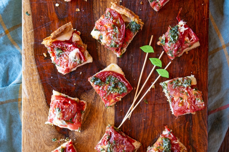 Easy Tomato Caprese Tart with Pesto | The Wimpy Vegetarian
