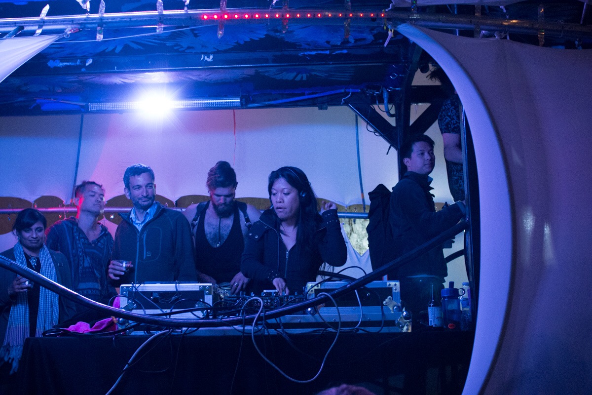 JJ Harris images from Precompression – Unaverz