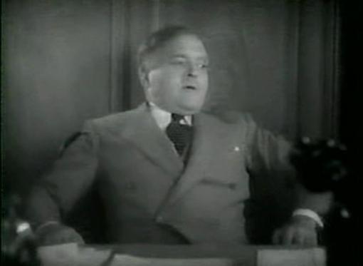 Warren William is the screen's first Perry Mason in The Case of the ...