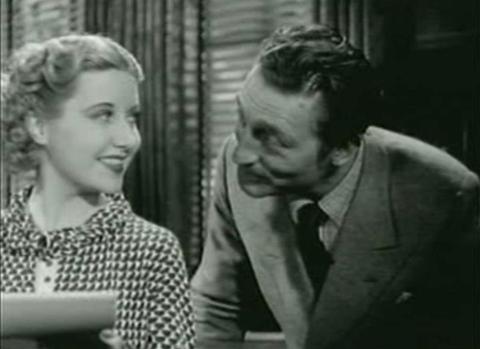Warren William as Perry Mason in The Case of the Lucky Legs (1935)