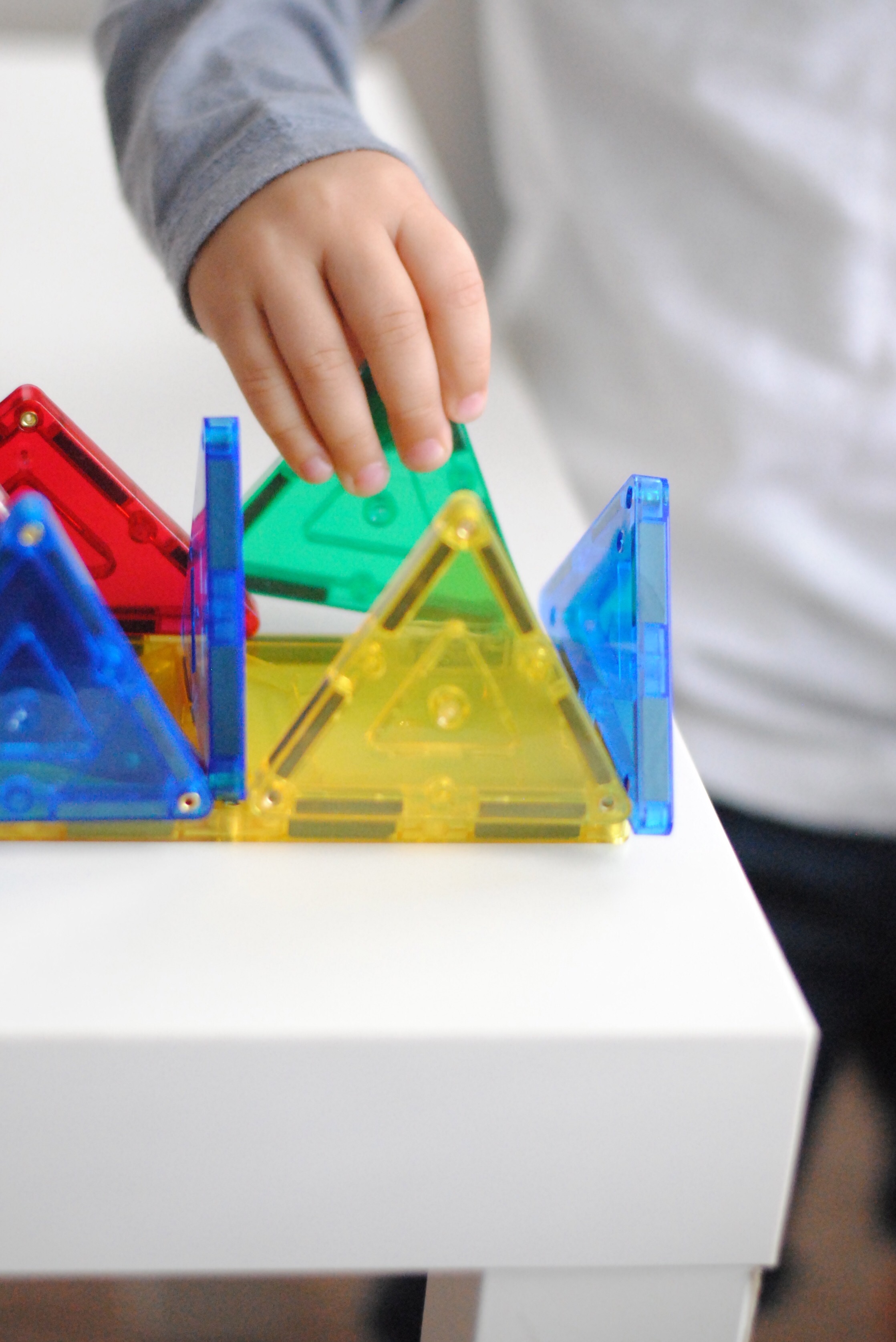 Fun and Learning with Shape Mags - Waste Less, Wander More