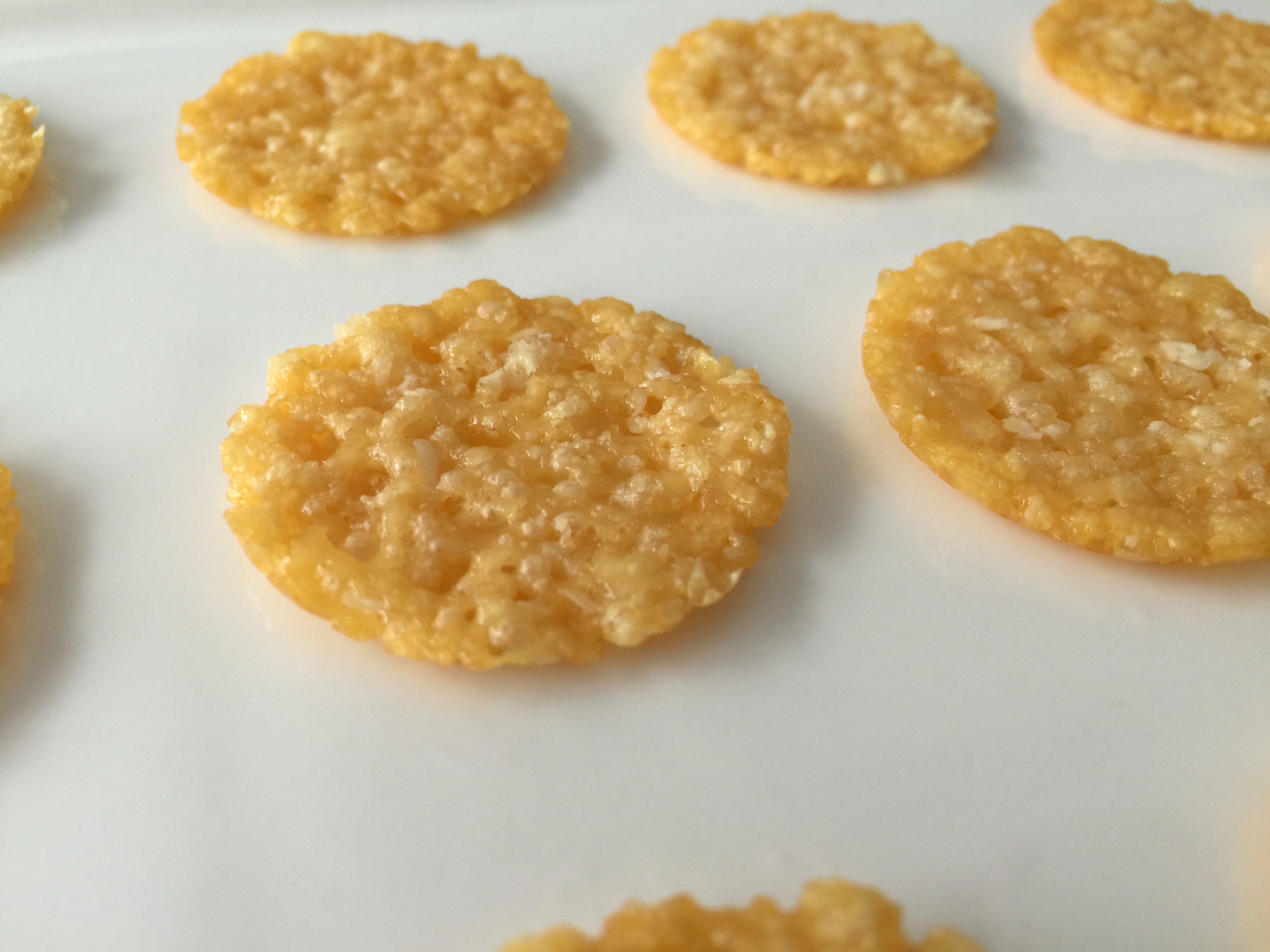 This Sunday’s Afternoon Snack: Parmesan Crisps – What Susan Eats
