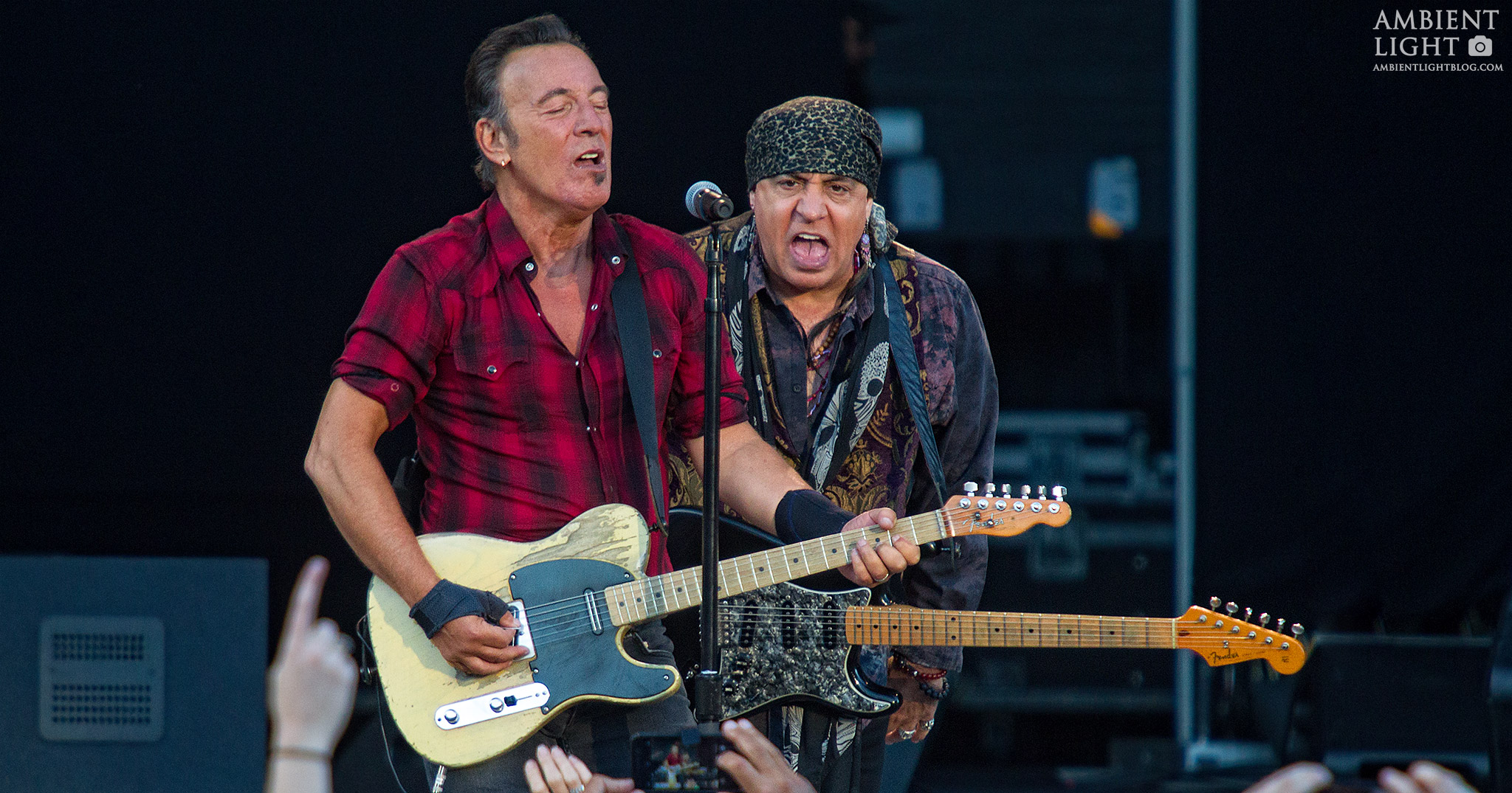 Bruce Springsteen, Auckland NZ, 2017 - Ambient Light