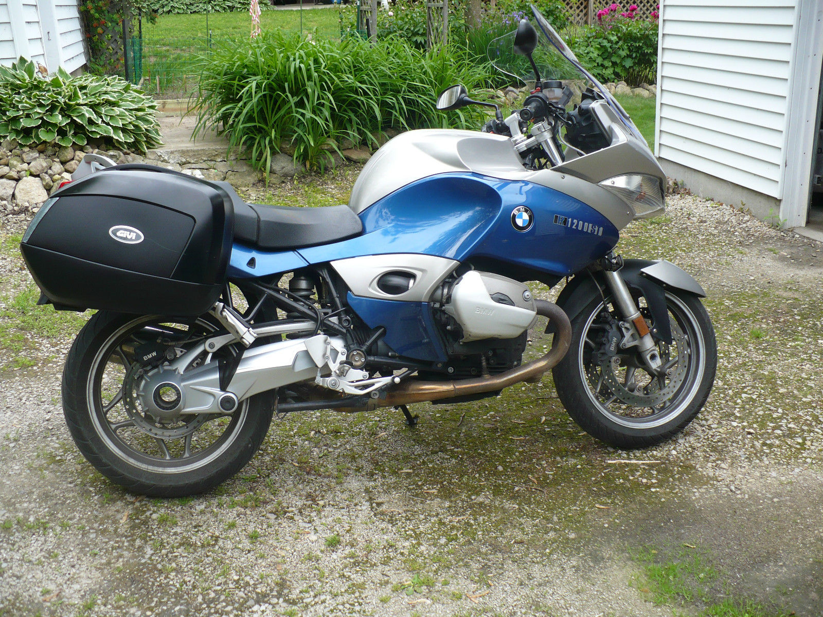 2005 BMW R1200ST | Bike-urious