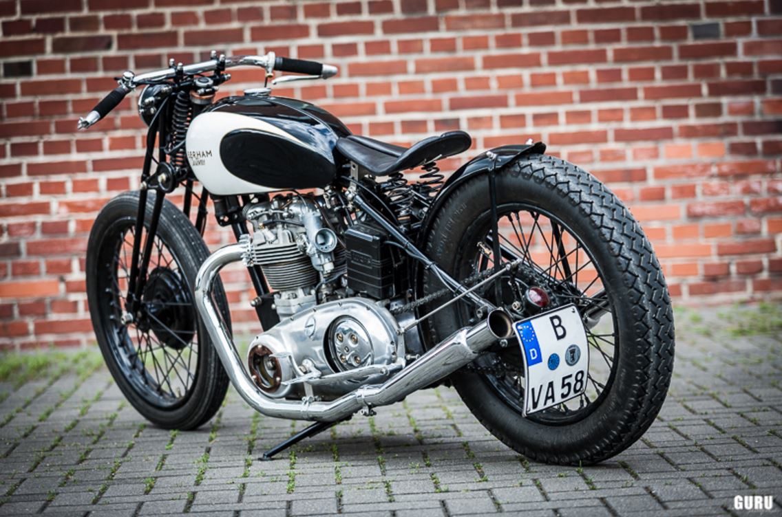 In Germany – 1953 Triumph Speed Twin 5T Custom | Bike-urious