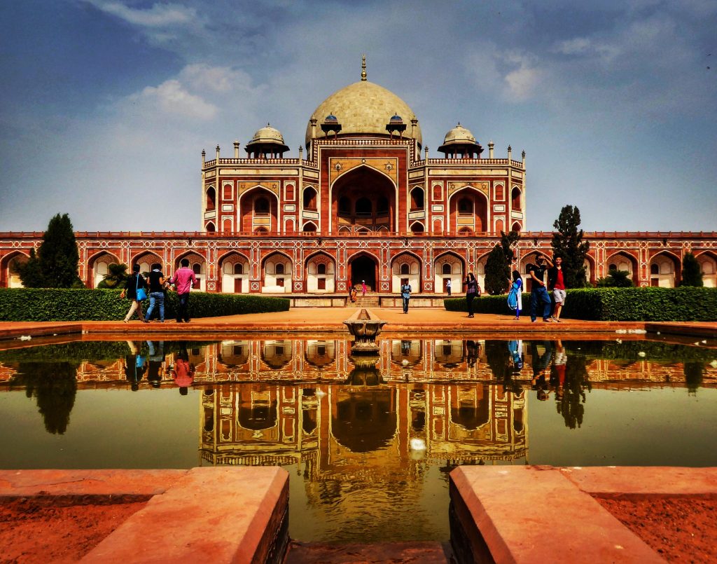 6 Absolute Best Places To Visit When Backpacking Delhi Global 6-absolute-best-places-to-visit-when-backpacking-delhi-global