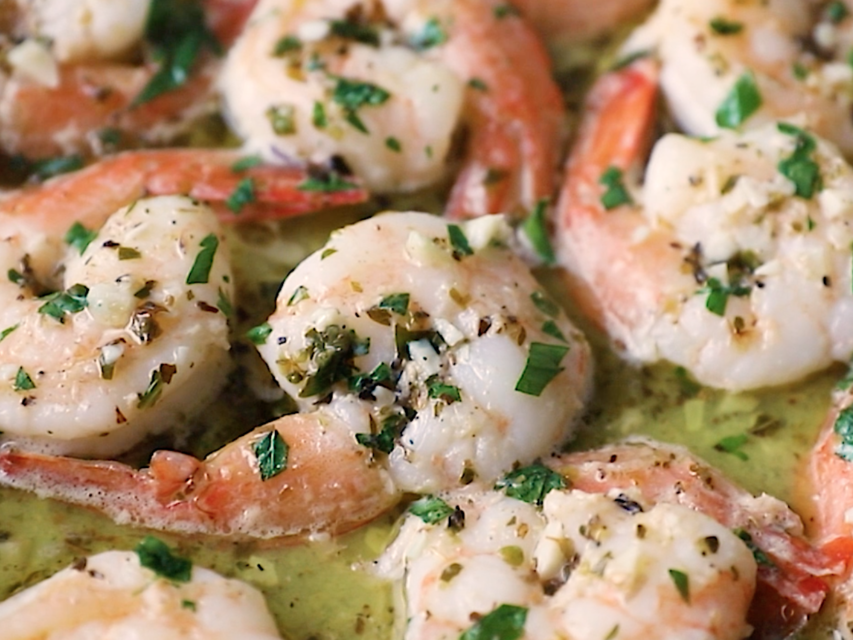 Garlic Butter Shrimp Recipe for Dinner in 10 Minutes - Primavera Kitchen