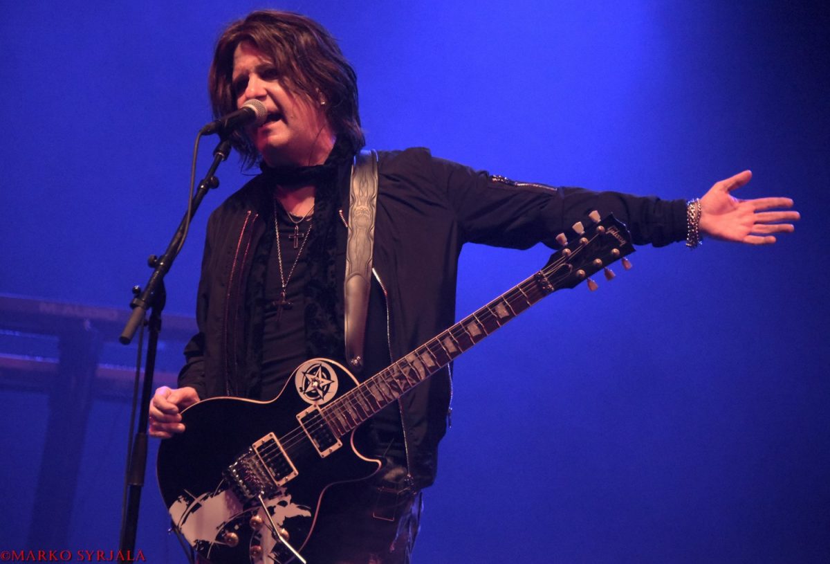 Entrevista a Kee Marcello, guitarrista de Out of This World y ex Europe ...