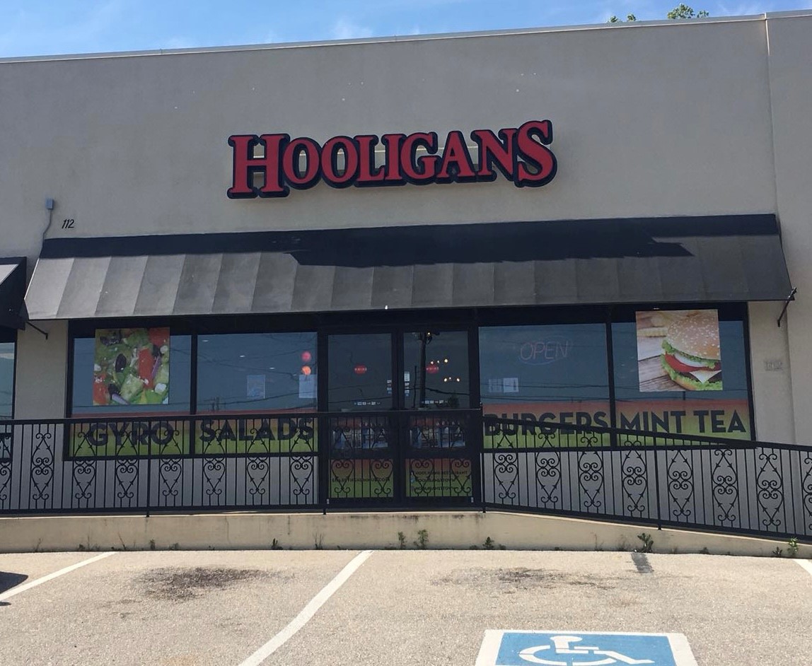 Visit Us – Hooligans Restaurant