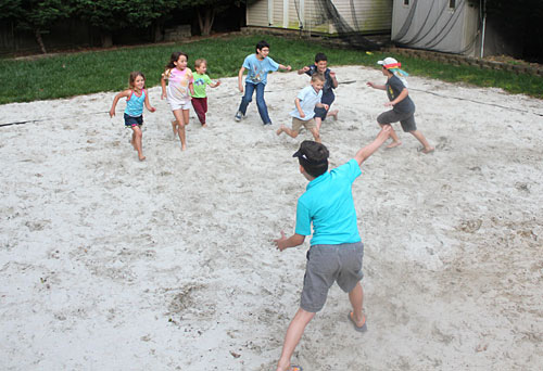 Games To Play Outside With No Equipment Gameita games-to-play-outside-with-no-equipment-gameita