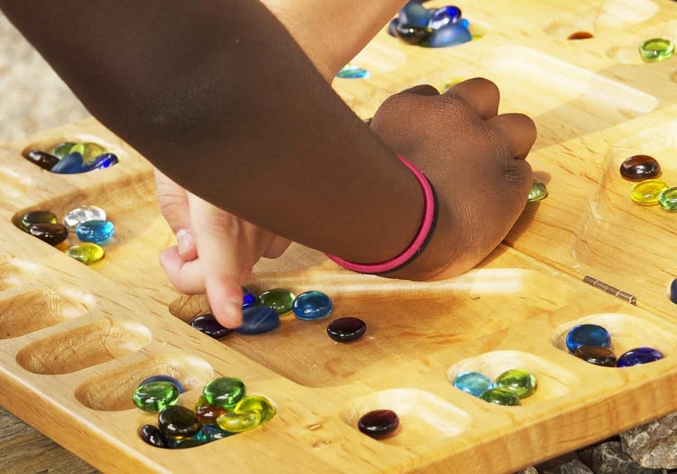 8 Tips For Enjoying A Board Game With Your Autistic Child Special 8-tips-for-enjoying-a-board-game-with-your-autistic-child-special