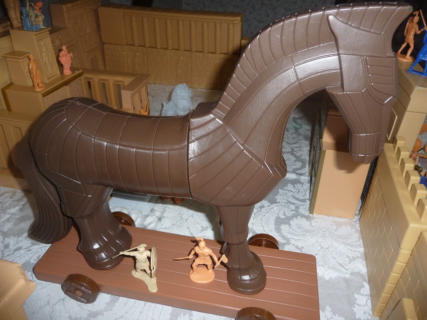 Erwin's Trojan Horse Playset - Stad's StuffStad's Stuff