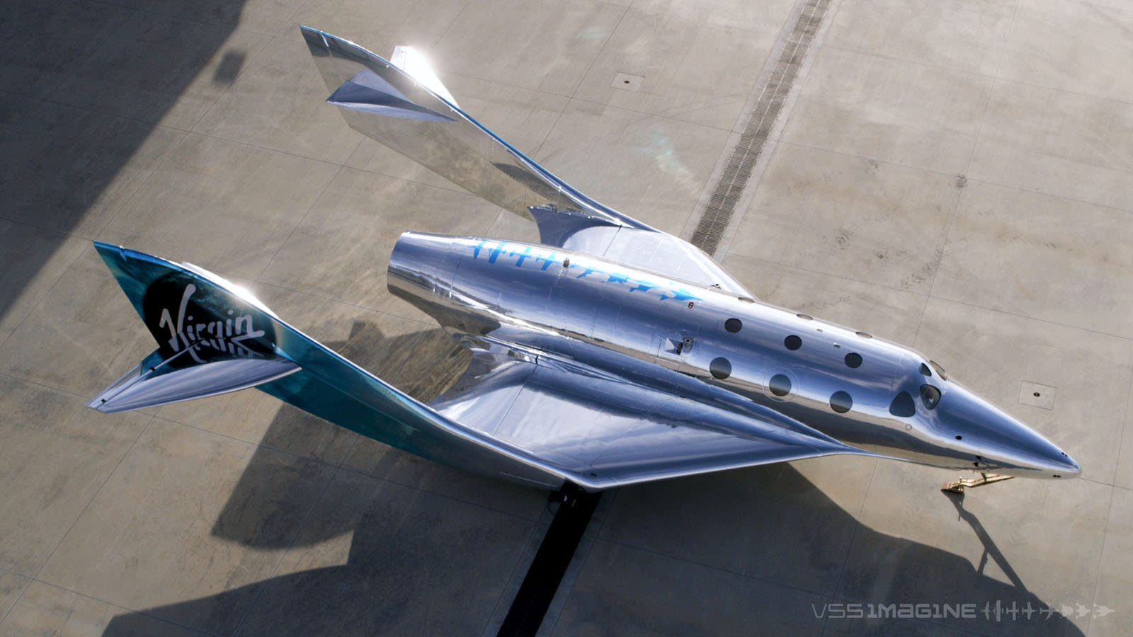 Virgin Galactic unveils mirrored space craft, VSS Imagine - Tech Digest