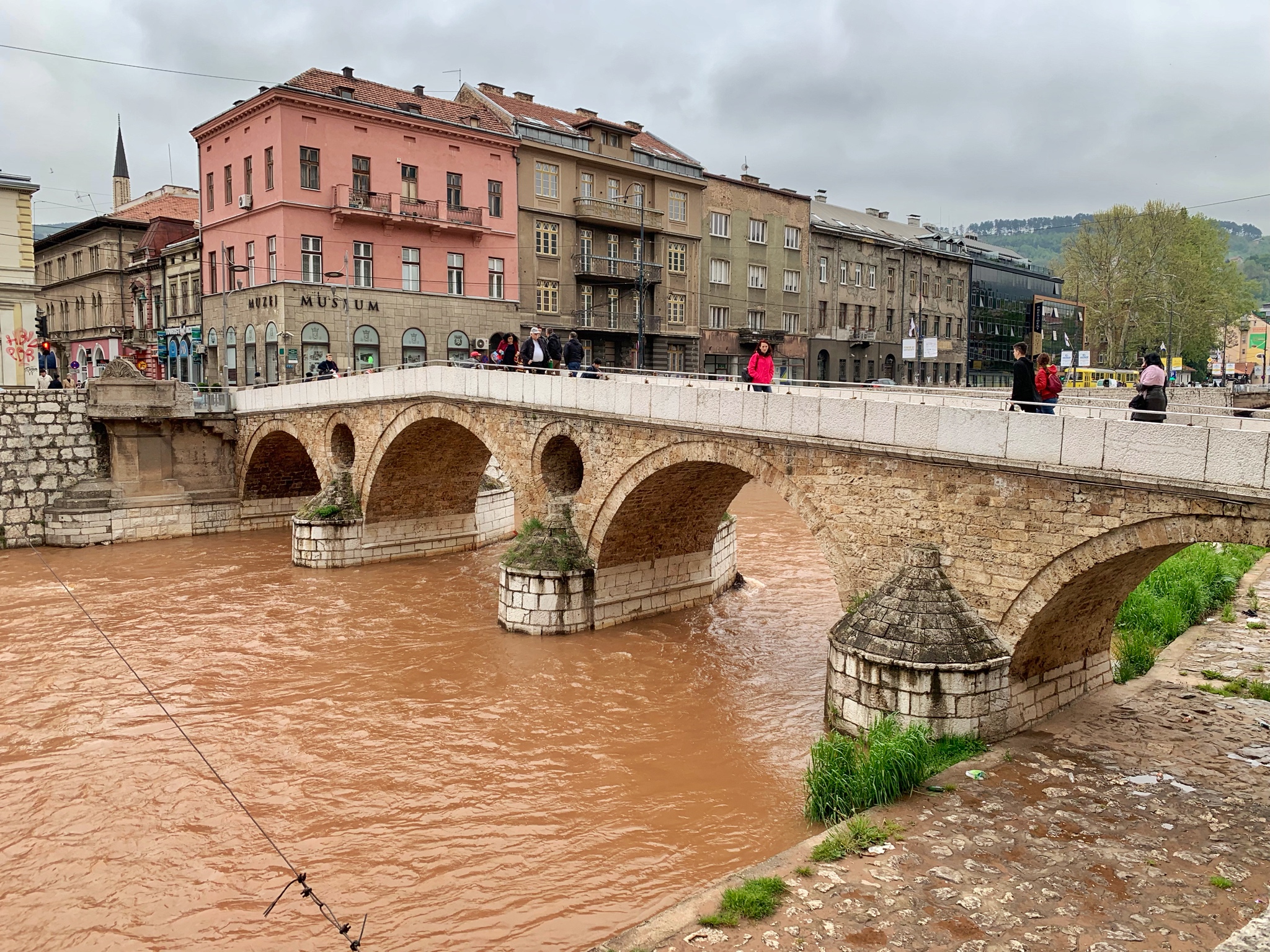 Latin Bridge – V de Viajar